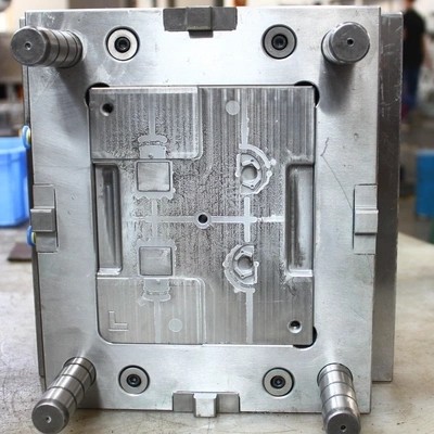 Plastic Injection Mold GF30 Disposable Medical Plastic Parts Mold ...